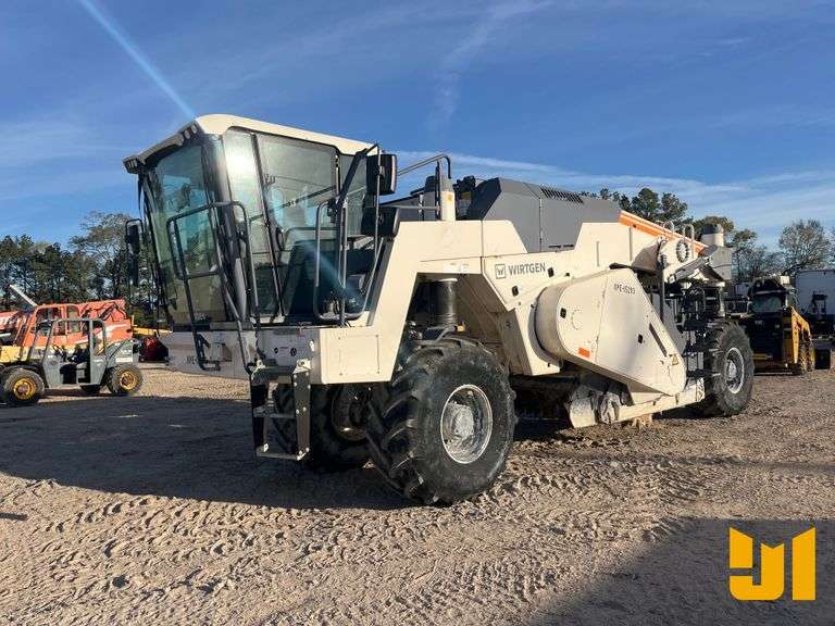 2019 WIRTGEN WR200XLI RECLAIMER/STABILIZER - Jeff Martin Auctioneers, Inc.