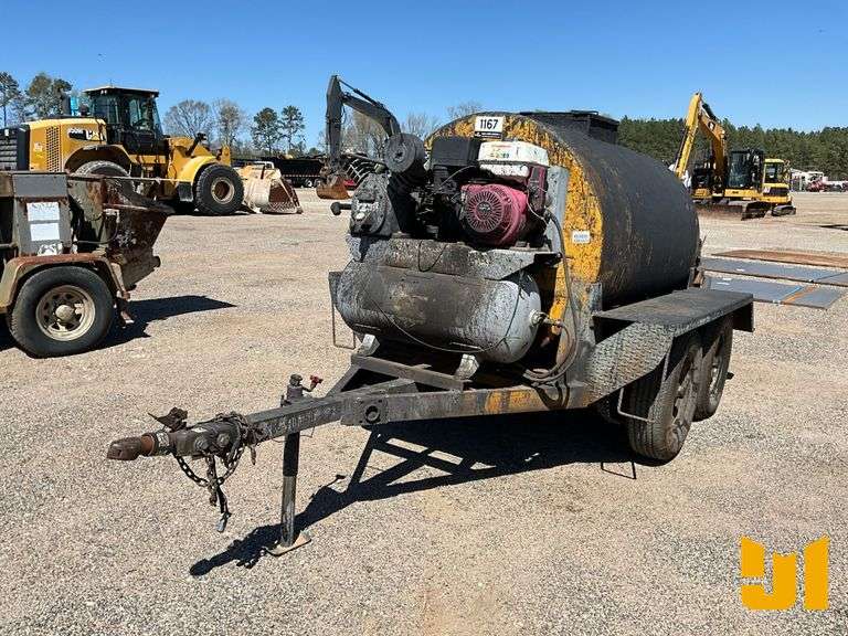 TRAILER BODY TYPE SEAL COAT MACHINE, T/A, HONDA GX390, 225/75R15 - Jeff ...