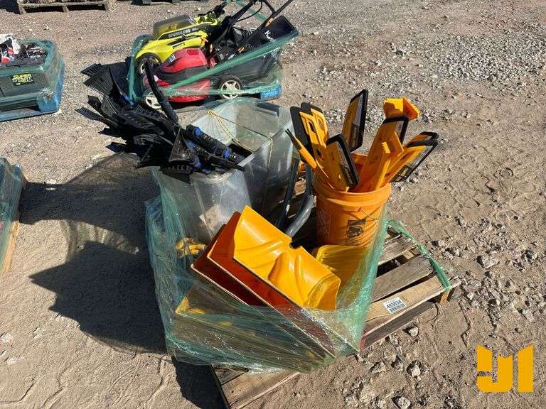 MISC OUTDOOR TOOLS - Jeff Martin Auctioneers, Inc.