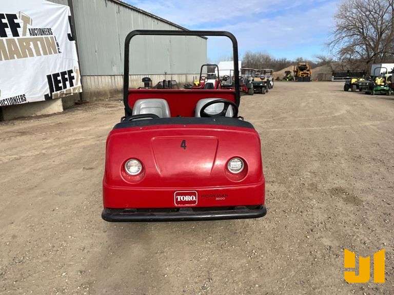 TORO 3200 WORKMAN UTV SN: 250000183 - Jeff Martin Auctioneers, Inc.