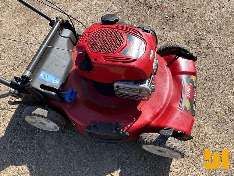 TORO PUSH MOWER - Jeff Martin Auctioneers, Inc.