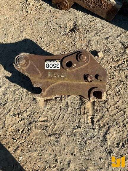 QUICK COUPLER SN: MC1FR1954 - Jeff Martin Auctioneers, Inc.