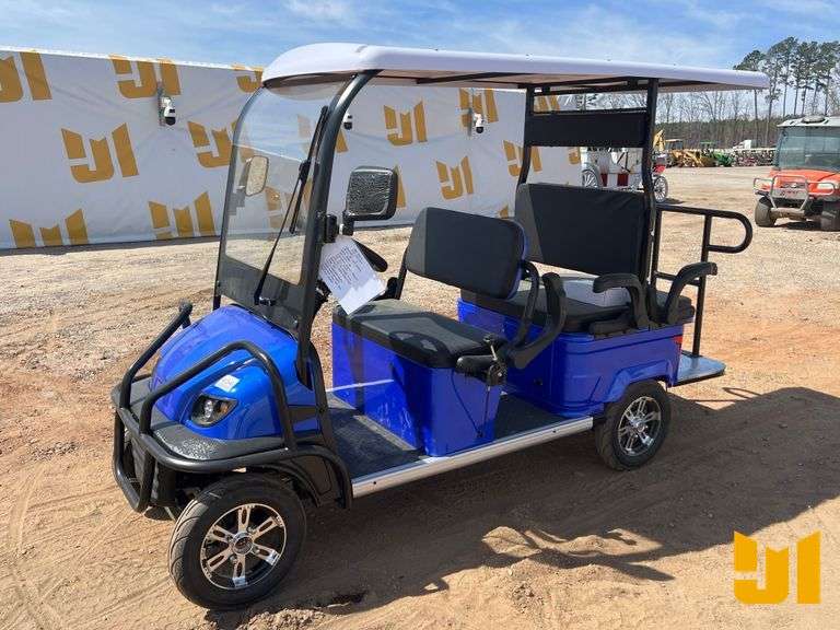 UNUSED 2025 SPIRIT MINI GOLF CART - Jeff Martin Auctioneers, Inc.