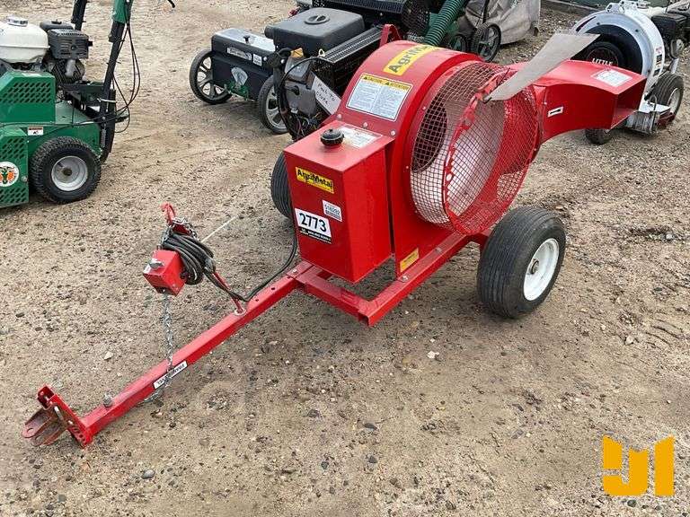 AGRI METAL BWT 180 SN: 27559 BLOWER - Jeff Martin Auctioneers, Inc.