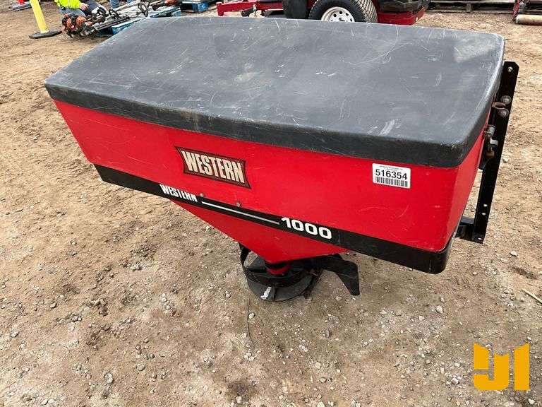 WESTERN 1000 HITCH MOUNTED SALT SPREADER SN: 16040510338168800 - Jeff ...