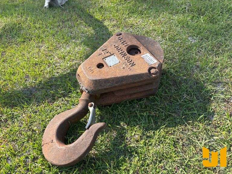 JOHNSON BLOCKS SNACH BLOCK - Jeff Martin Auctioneers, Inc.