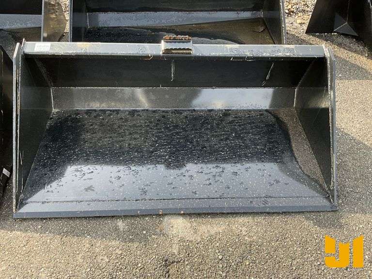 UNUSED 66 INCH SMOOTH BUCKET - Jeff Martin Auctioneers, Inc.