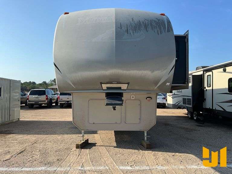 2013 KEYSTONE MONTANA HIGH COUNTRY VIN: 4YDF32525DA740504 FIFTH WHEEL ...