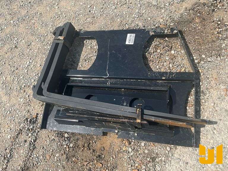 KC FORK FRAME - Jeff Martin Auctioneers, Inc.