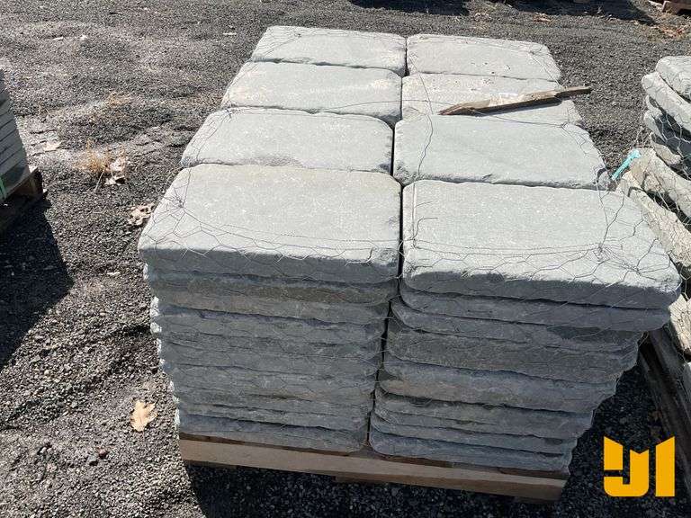 PALLET OF NATURAL CLEFT BLUE STONE - Jeff Martin Auctioneers, Inc.