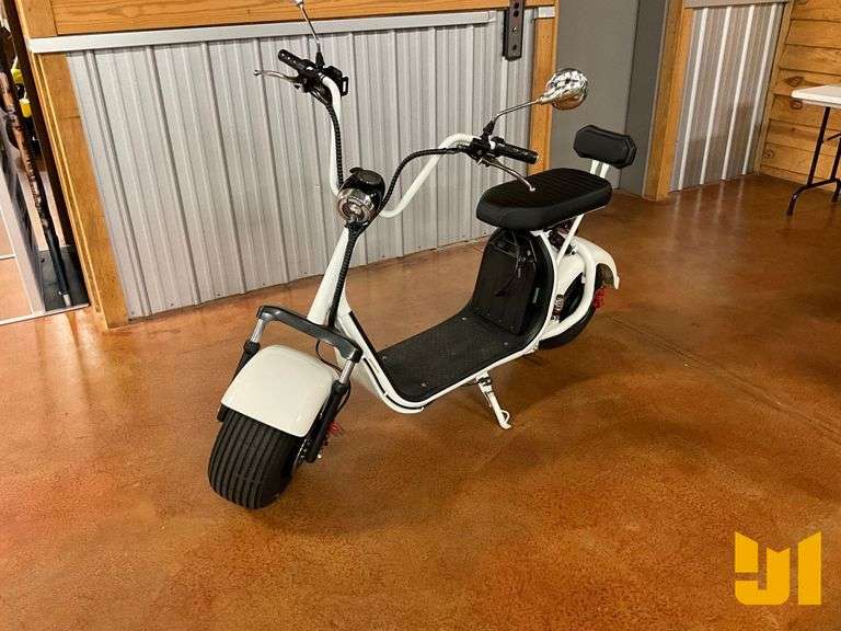 ISLAND ROAD RUNNER MOTORCYCLE VIN: R3Y0X9000LA000326 - Jeff Martin ...