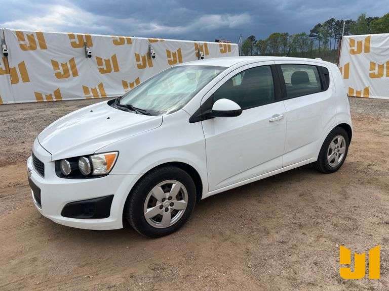 2014 CHEVROLET SONIC VIN: 1G1JA6SH1E4134113 - Jeff Martin Auctioneers, Inc.