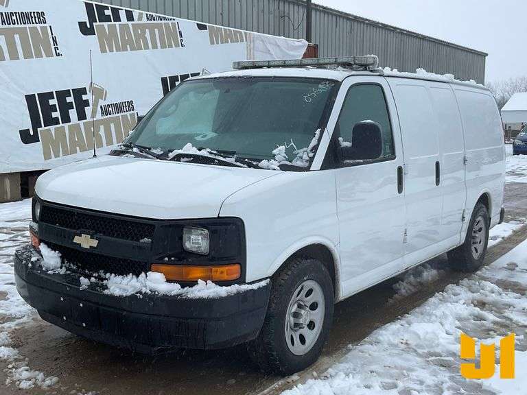 2014 CHEVROLET EXPRESS 2WD ANIMAL CONTROL VAN VIN: 1GCSHAF41E1167650 ...