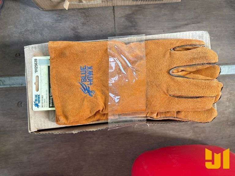 BLUE HAWK WELDING GLOVES ( 4 PAIR) - Jeff Martin Auctioneers, Inc.