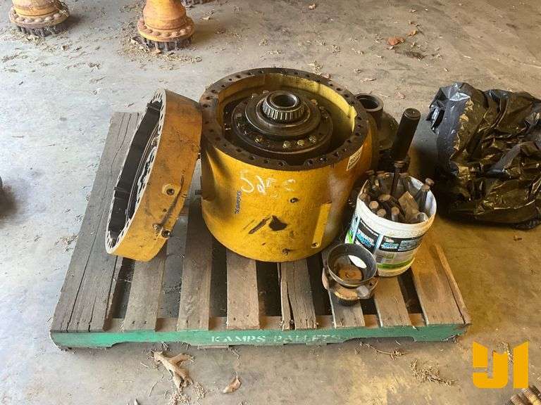CAT 525C DIFFERENTIAL - Jeff Martin Auctioneers, Inc.