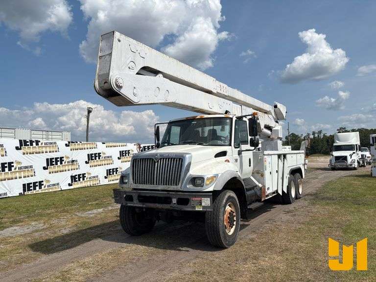 2007 INTERNATIONAL SX525 ARTICULATING & TELESCOPIC BUCKET TRUCK ALTEC VIN: 1HTWJAAT27J431615 ...