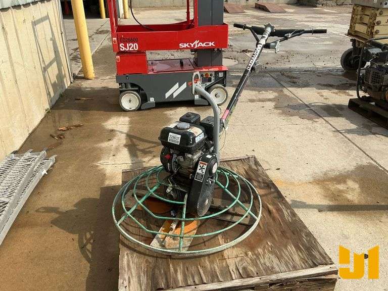 WHITEMAN MULTIQUIP CONCRETE TROWEL - Jeff Martin Auctioneers, Inc.
