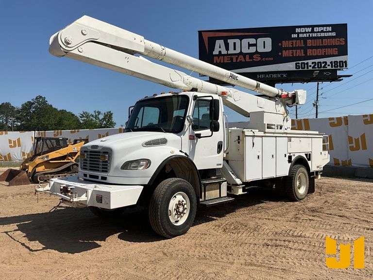 2008 FREIGHTLINER M2 BUCKET TRUCK ALTEC AA755L VIN: 1FVDCYBSX8HZ77654 - Jeff Martin Auctioneers ...