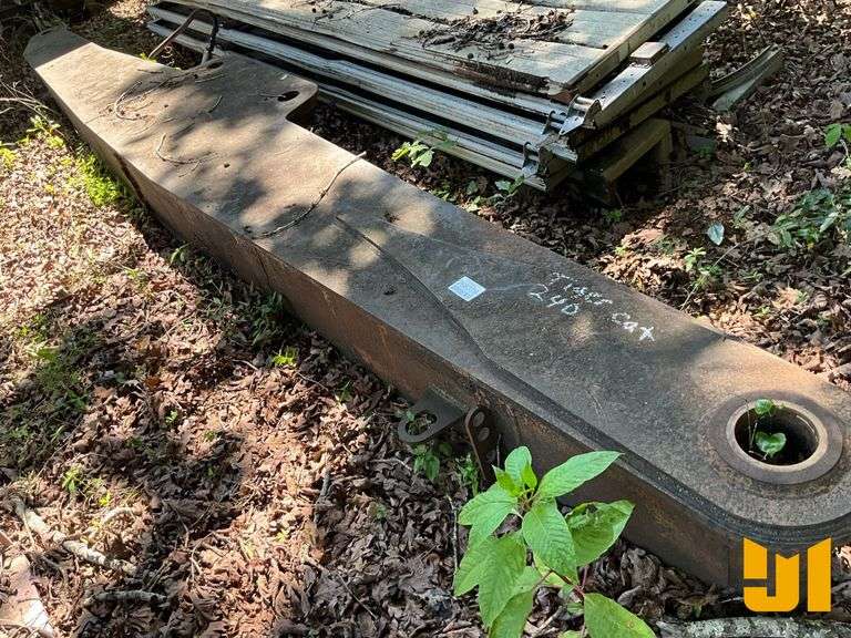 MAIN BOOM FOR 240 TIGER CAT - Jeff Martin Auctioneers, Inc.