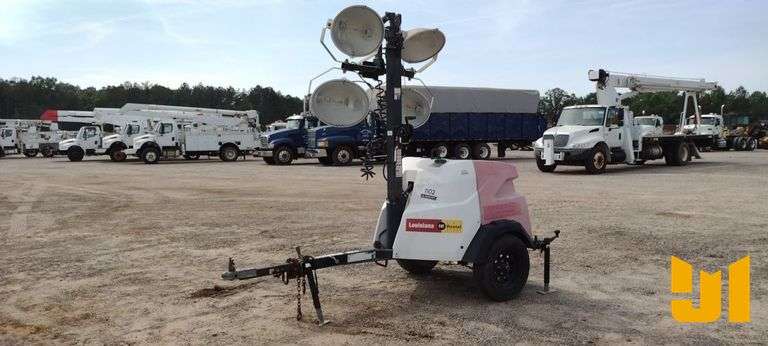 GENERAC LIGHT TOWER 4 BULB LIGHT TOWER SN: 3001334571 - Jeff Martin ...