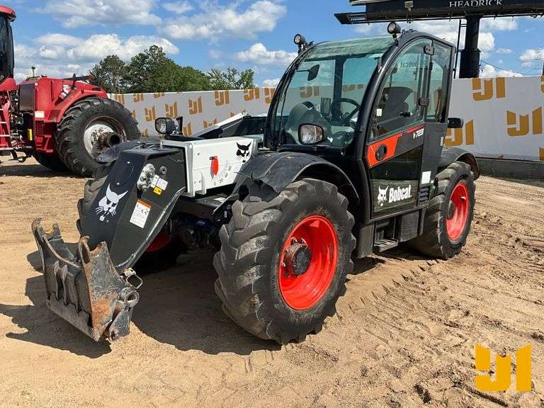 2019 BOBCAT V723 7000 LB TELESCOPIC FORKLIFT SN: B4C317225 - Jeff ...