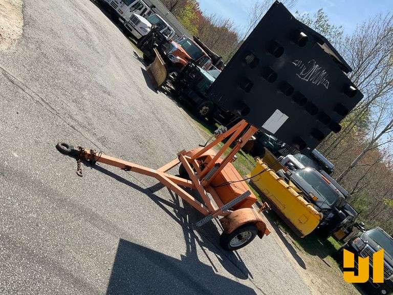 1990 VER-MAC ARROW BOARD SN: 2S9US21116S13035 - Jeff Martin Auctioneers ...