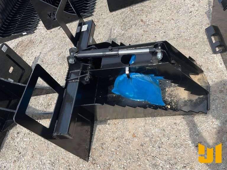 UNUSED 2025 KC SPADE GRAPPLE - Jeff Martin Auctioneers, Inc.