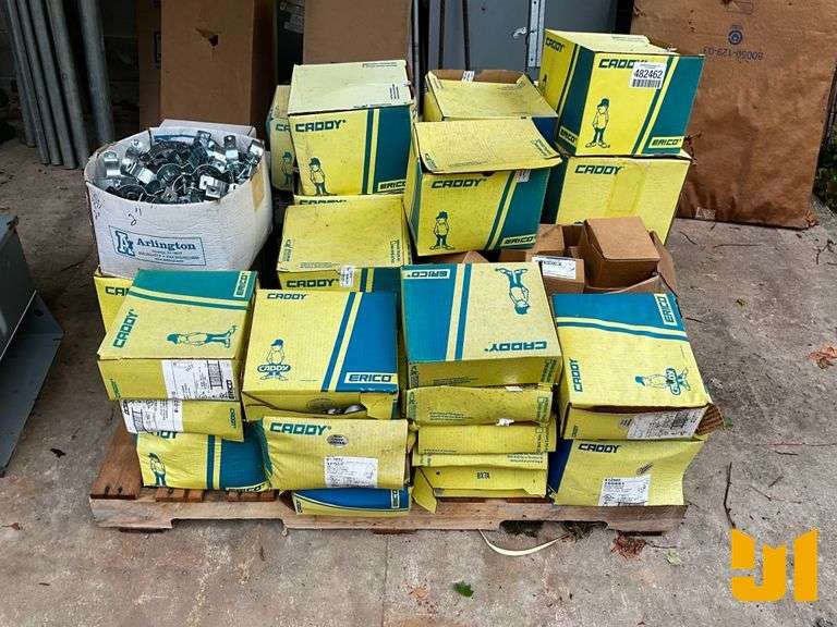 PALLET OF CADDY METAL STUD CLIPS, CONDUIT HANGERS, ONE PIECE - Jeff ...
