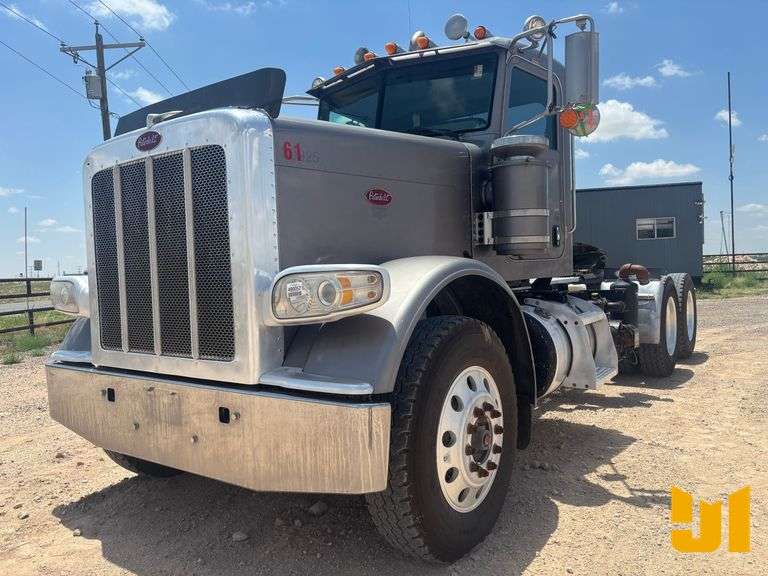 2011 PETERBILT 388 TANDEM AXLE DAY CAB TRUCK TRACTOR VIN: 1XPWD49X1BD111656 - Jeff Martin ...
