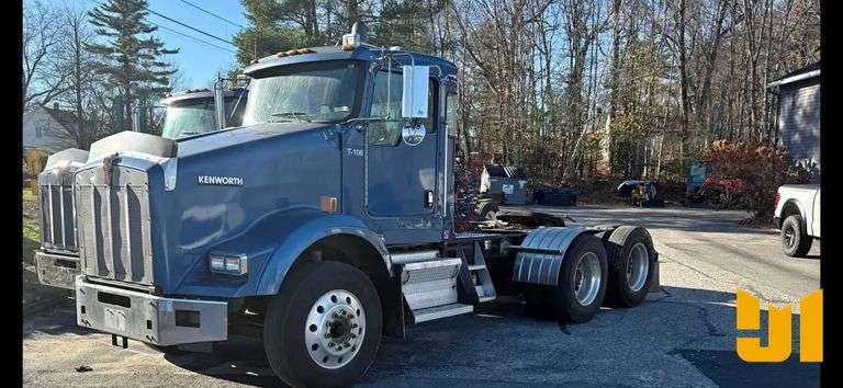 2010 KENWORTH T800 TANDEM AXLE DAY CAB TRUCK TRACTOR - Jeff Martin ...