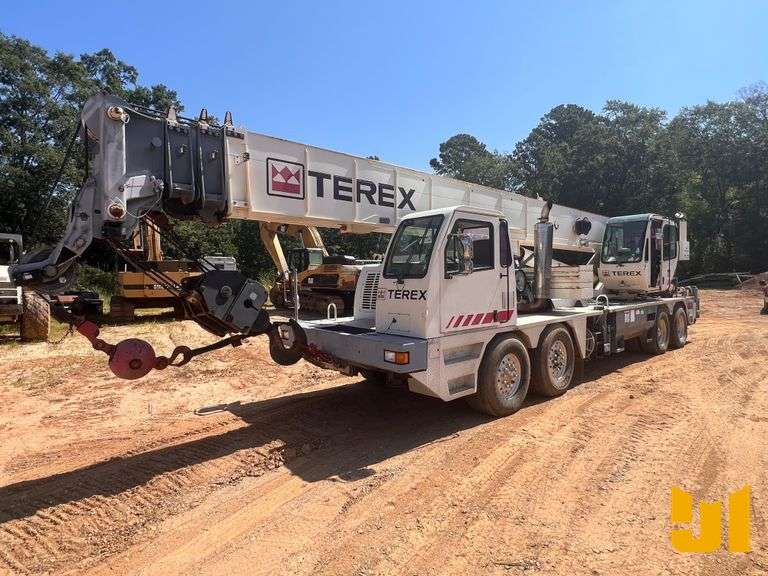 2007 TEREX T-775 VIN: 52215 TRUCK CRANE - Jeff Martin Auctioneers, Inc.