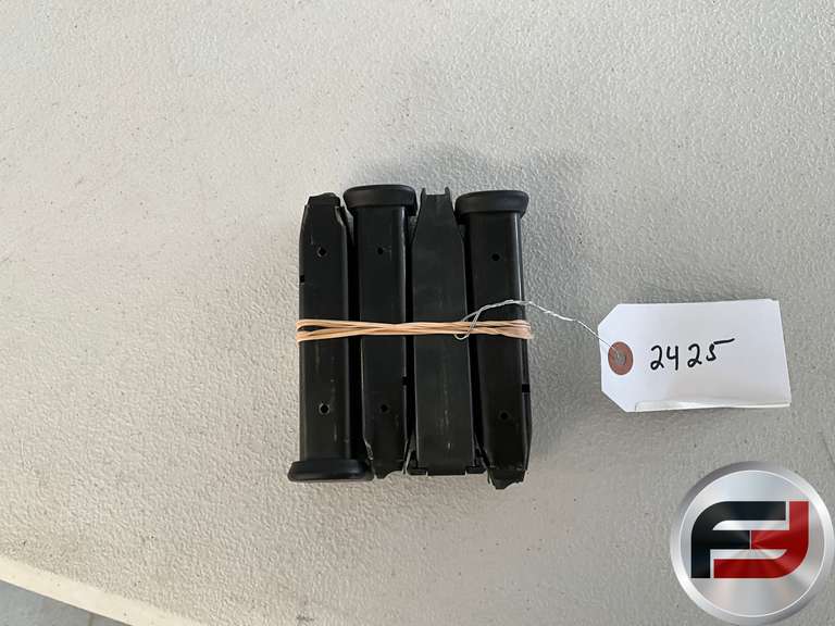 4 GLOCK STYLE 9 MM MAGS - Freije & Freije Auctioneers