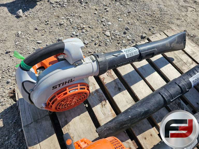 STIHL BG 86 GAS POWERED BLOWER ***QTY, 1*** - Freije & Freije Auctioneers