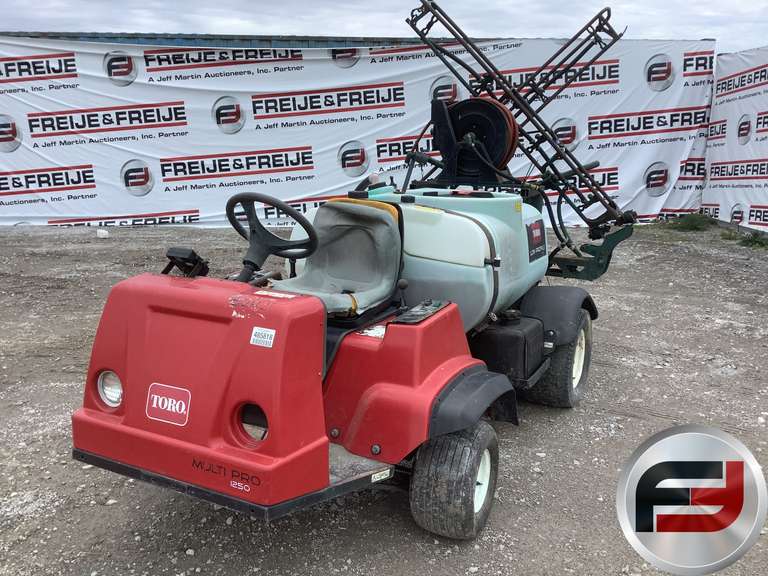 2009 TORO MULTI PRO 1250 SPRAYER SN: 26000050 - Freije & Freije Auctioneers