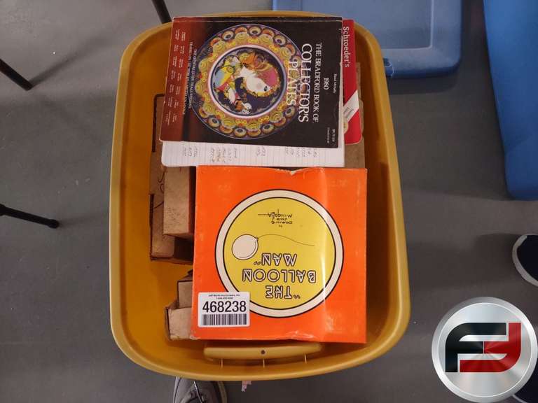 TOTE OF COLLECTOR PLATES, ***SHIPPING NOT AVAILABLE*** - Freije ...