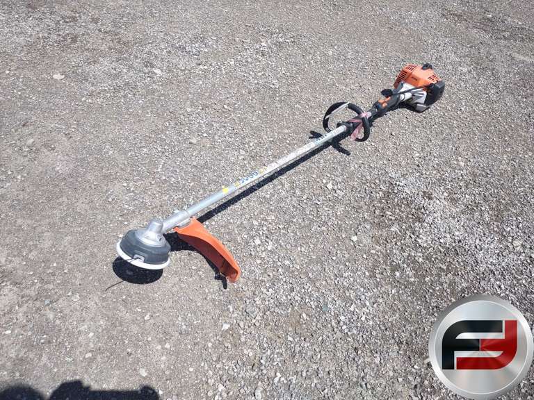 STIHL FS 94 R GAS POWERED STRING TRIMMER ***QTY, 1*** - Freije & Freije Auctioneers