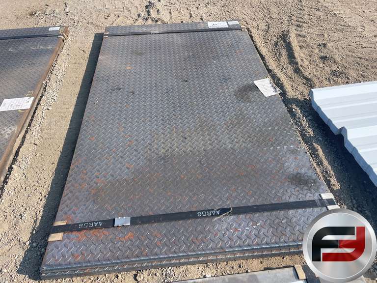 UNUSED VAR X VAR TREAD PLATE - Freije & Freije Auctioneers