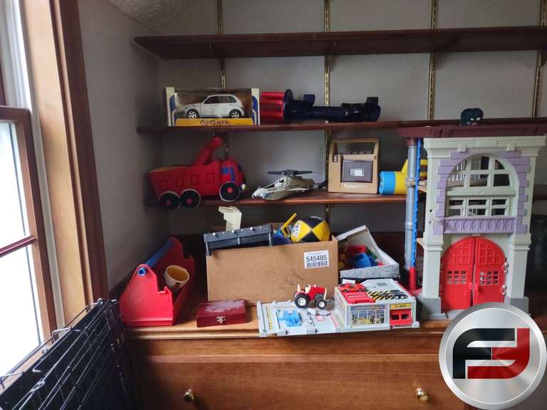 ANTIQUE TOYS, BUDDY L TRACTOR, GI JOE TOYS, FISHER PRICE - Freije ...