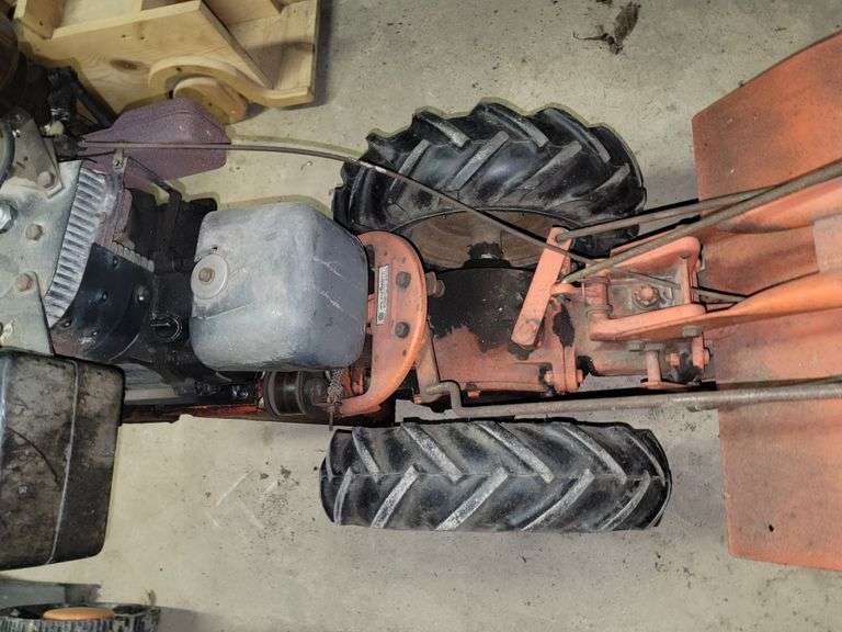 Ariens 7 hp Rear Tine Tiller, working - Land of Goshen Auction House