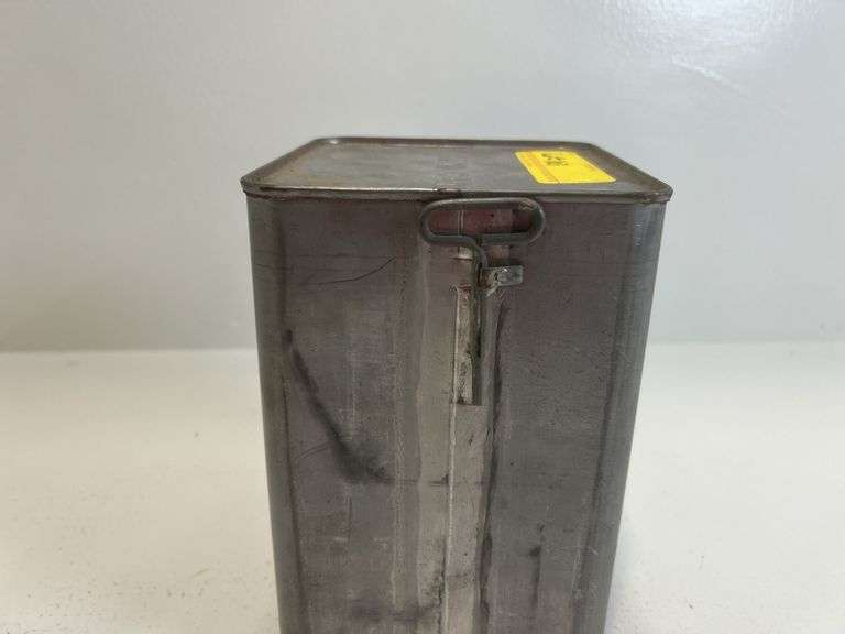 Vintage M10 .30 cal ammunition in cans - Ruhter Auction & Realty, Inc.