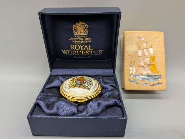 Trinket boxes - BidSells