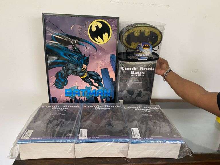 DC Batman Rabbit Tanaka Light Box, Batman Eva Lamp, and surplus of ...