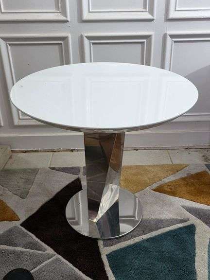 CORT Contemporary Table - BidSells