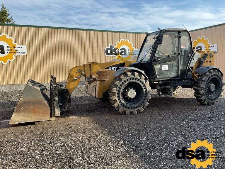 2011 CAT TH514 Telescopic Forklift - Don Smock Auction Company