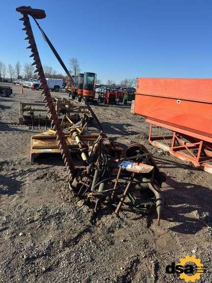 New Idea Cycle Bar Mower - Don Smock Auction Company