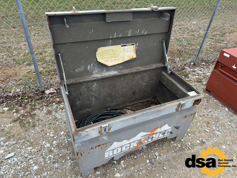 Rock River Job Box - Don Smock Auction Company