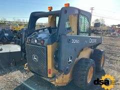 2012 John Deere 326D Skid Loader - Don Smock Auction Company